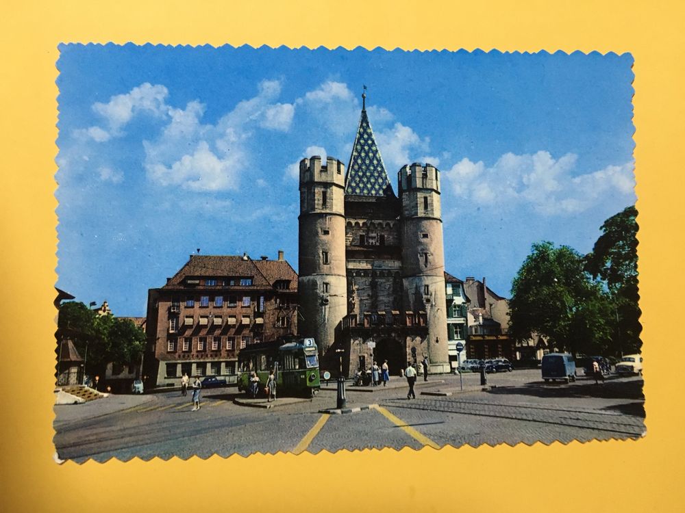 Basel Spalentor belebt mit Tram Autos (Gebraucht) in Küttigen für CHF 2.5 – mit Lieferung auf ...