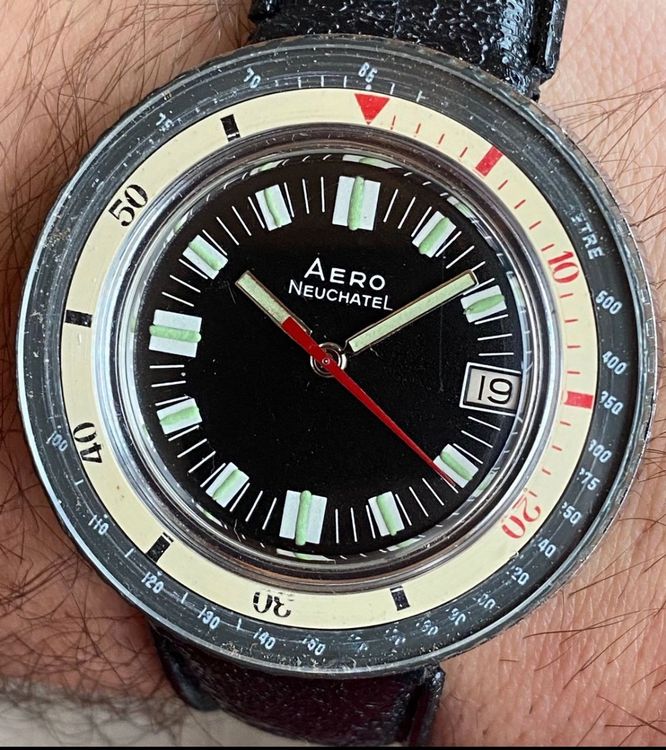Rare 1966 AERO Neuchatel Diver BAKELITE! (Gebraucht) in Geneve für CHF ...
