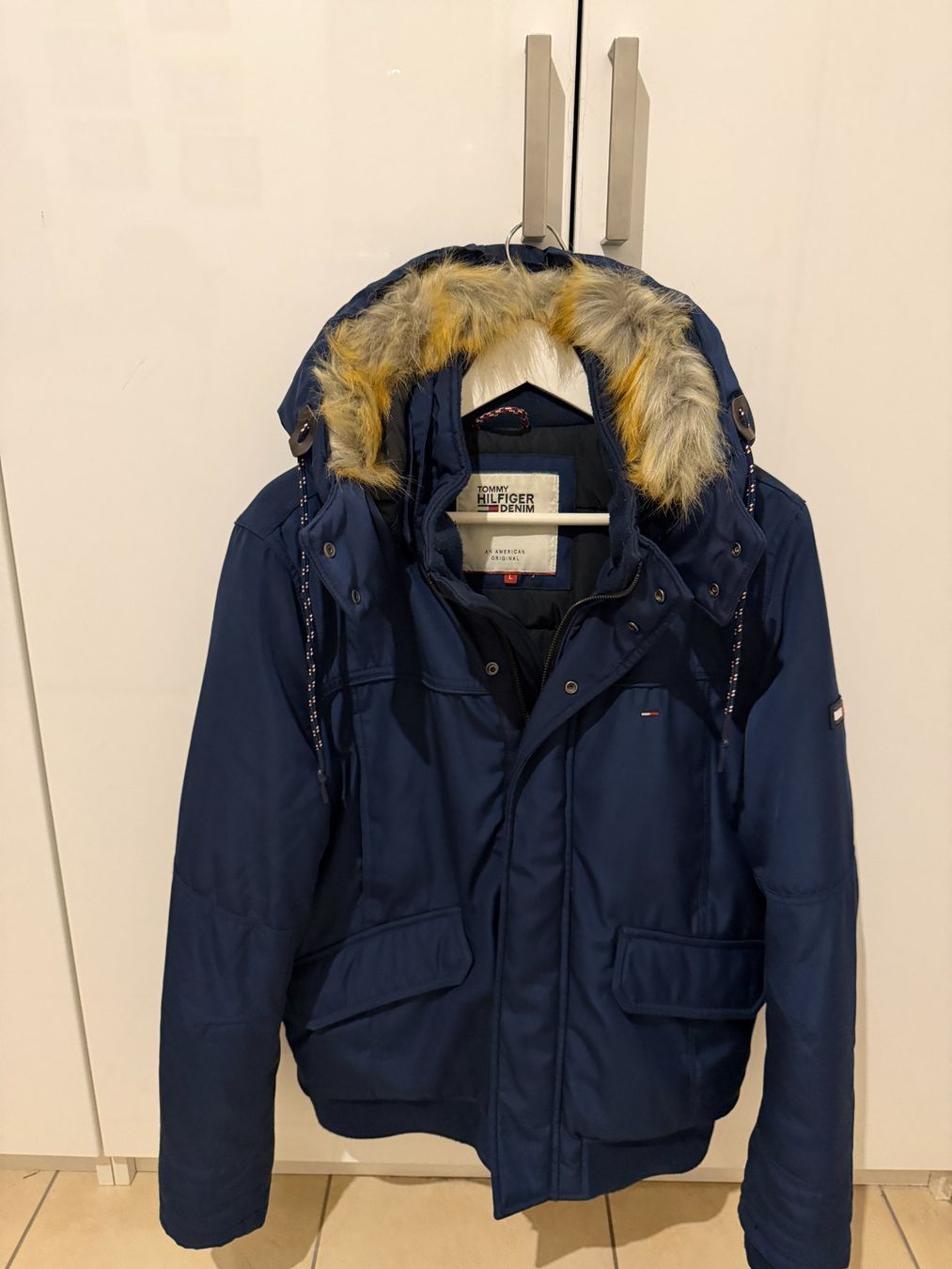 Tommy Hilfiger Denim Winterjacke mit Kapuze (abnehmbar) (Gebraucht) in ...