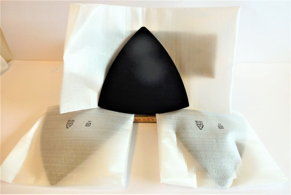 BeoLab 4 Front-Cover Black (Nur Abdeckung, Schwarz) | Kaufen auf Ricardo