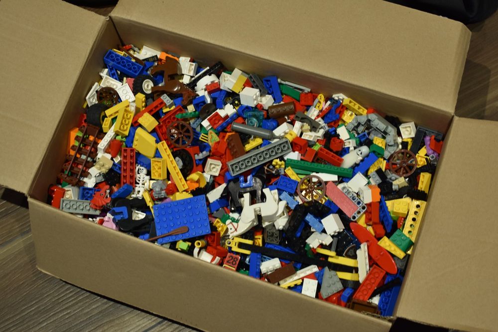 Karton voll Lego (Gebraucht) in Zürich für CHF 82 – mit Lieferung auf ...
