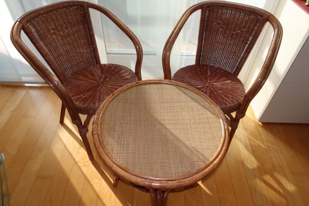 Rattantisch mit 2 Stühlen, Bistro Set, Balkon | Kaufen auf Ricardo