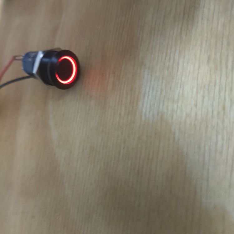 Schalter LED rot mini 12mm schwarz 12-24 (Neu und originalverpackt) in ...