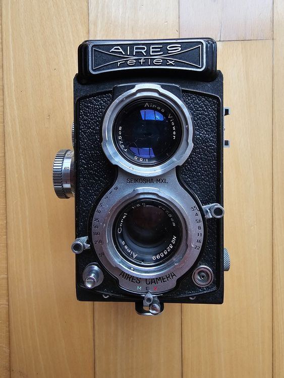 Aires Reflex Camera (Vintage) (Gebraucht) in KRIENS für CHF 60 – mit ...