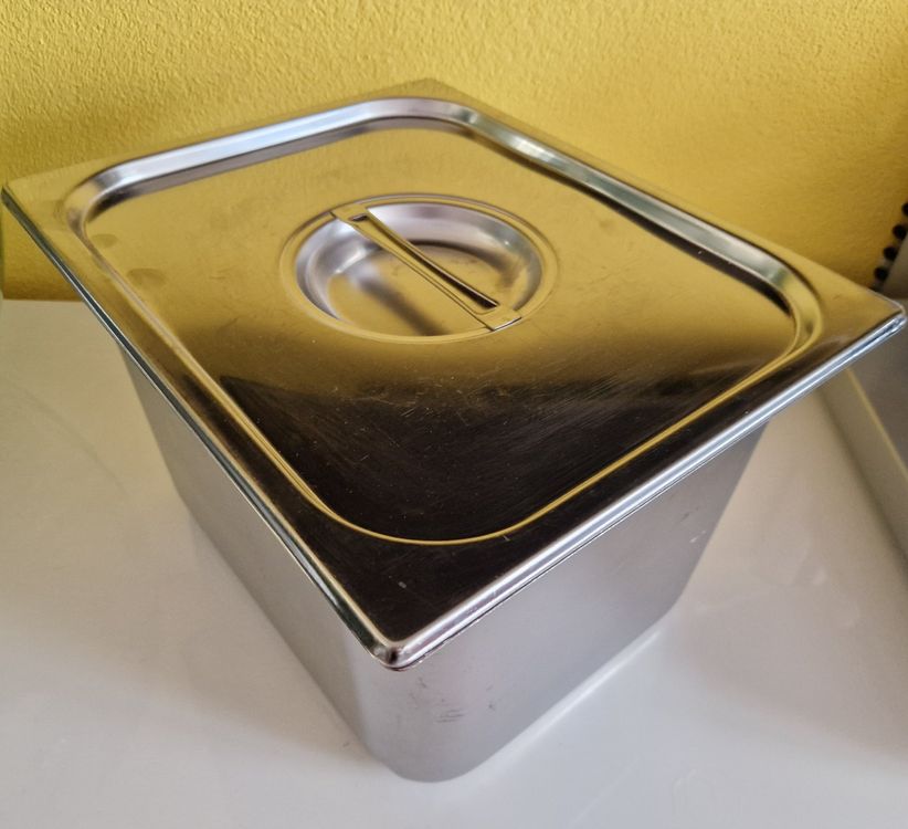 Grosse Gastronorm Behälter mit Deckel - Gebraucht | Kaufen auf Ricardo