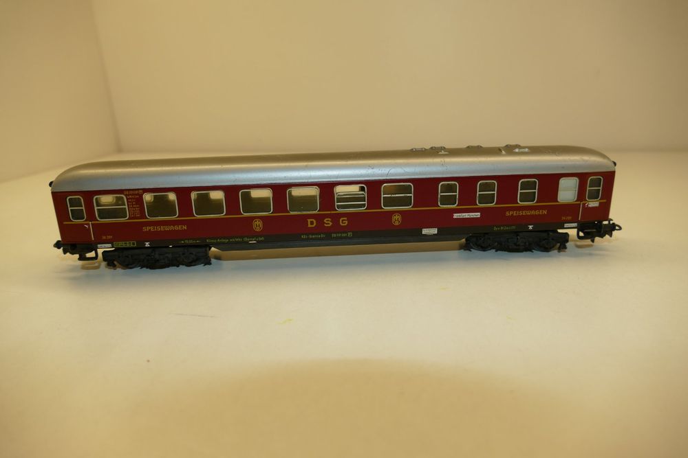 Märklin H0: DSG Speisewagen rot (Gebraucht) in Niederhasli für CHF 19 ...