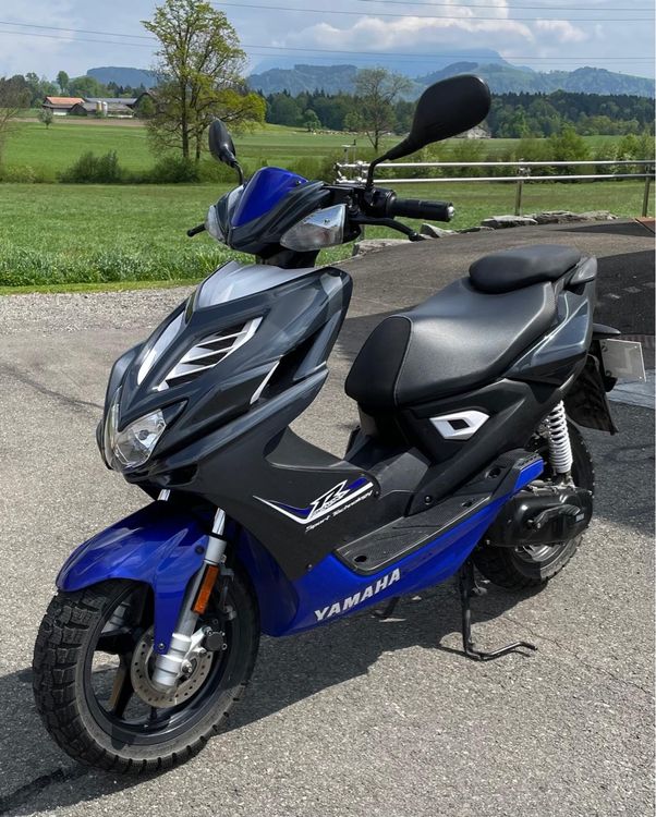 Yamaha 50ccm Motorrad