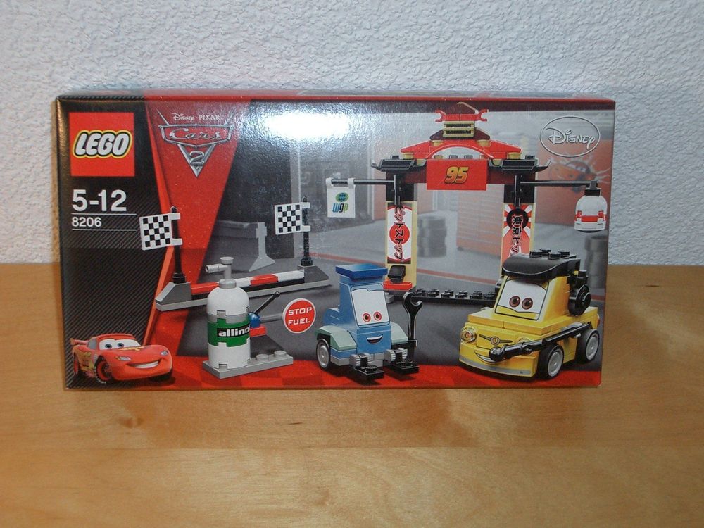 Lego - 8206 / Boxenstopp in Tokio / NEU !!! (Neu und originalverpackt ...