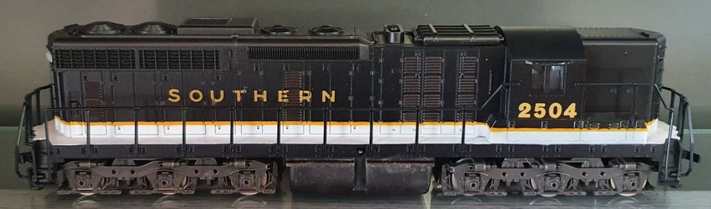 ATLAS/ROCO:DC: DIESELLOK 2504 SOUTHERN VITRINENMODELL (Gebraucht) in ...