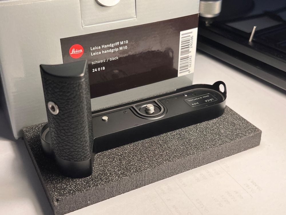 Leica M10/ M10-P/ M10M Handgriff, neu (Gebraucht) in Rümlang für CHF 88 – mit Lieferung auf ...