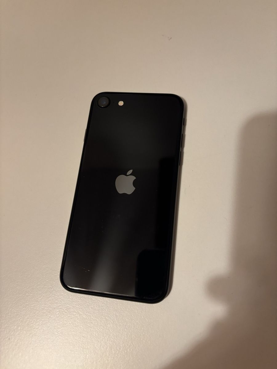 iPhone SE (3. Generation) | 64 GB | Midnight (Gebraucht) in Neftenbach ...
