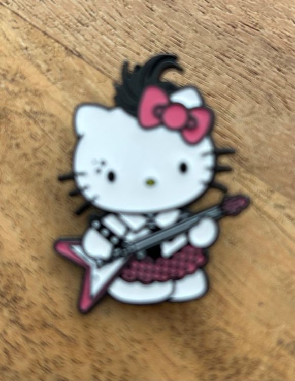 Pin Katze / Hello Kitty (Neu und originalverpackt) in Geneve für CHF 1 ...