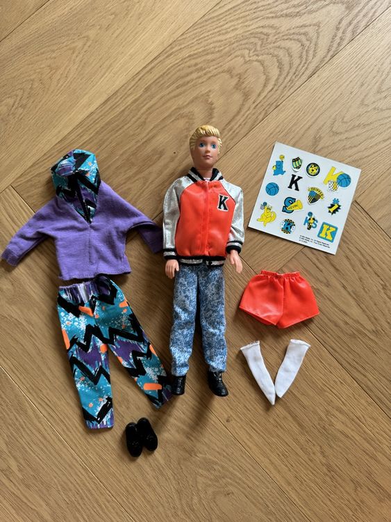 Barbie Kevin von 1992 mit Zubehör | Kaufen auf Ricardo
