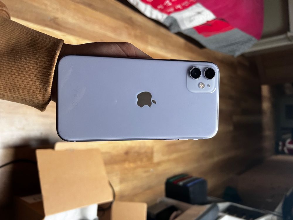 iphone 11, 128G (Gebraucht) in Vuarrens für CHF 260 – mit Lieferung auf Ricardo kaufen