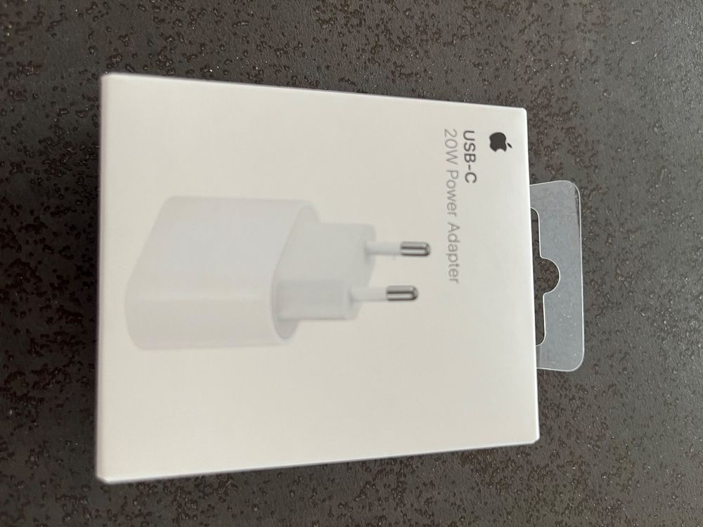 Apple USB-C 20W Power Adapter (Neu und originalverpackt) in ...