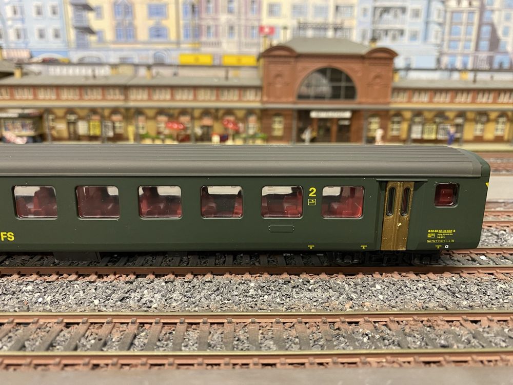 Roco 44324 SBB EW 2. Kl. Personenwagen (Gebraucht) in Glattpark (Opfikon) für CHF 35 – mit ...