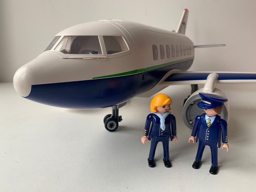Playmobil Flugzeug Jet Jumbojet Flughafen (Gebraucht) in Belp für CHF ...