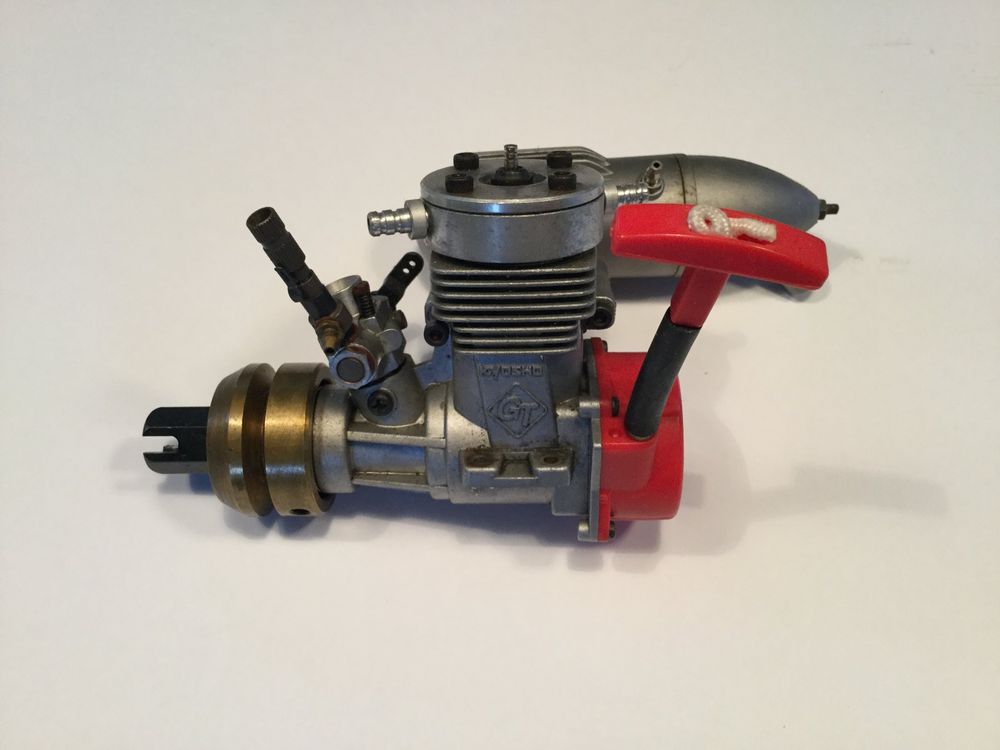 Kyosho GT Verbrenner Motor mit Seilzugstarter für Boote (Gebraucht) in ...