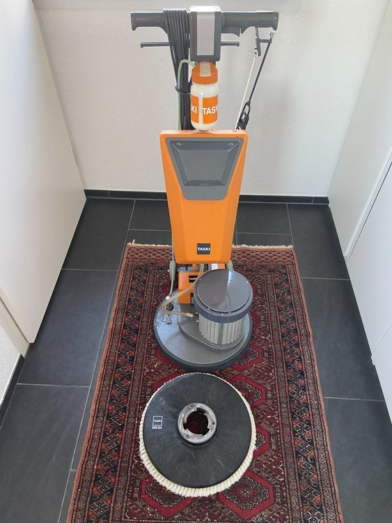 TASKI Einscheibenmaschine DUO in SUPER ZUSTAND ab 1 Fr! (Gebraucht) in ...