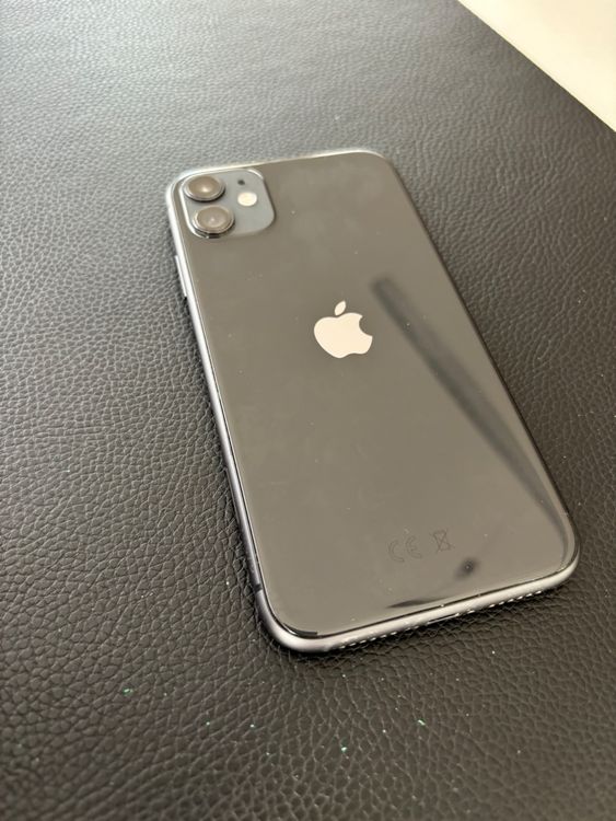 IPhone 11 64GB (Gebraucht) in Jona für CHF 210 – mit Lieferung auf Ricardo kaufen