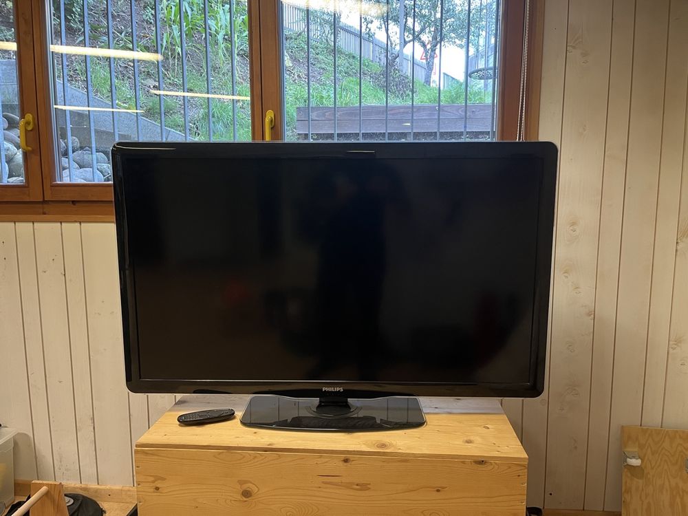 Philips TV, 52 Zoll, Top Zustand, Model 52PFL5605H/12 (Gebraucht) in ...