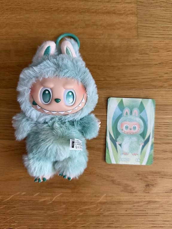 Labubu Big into Energy "Serenity" (Gebraucht) in Ostermundigen für CHF ...