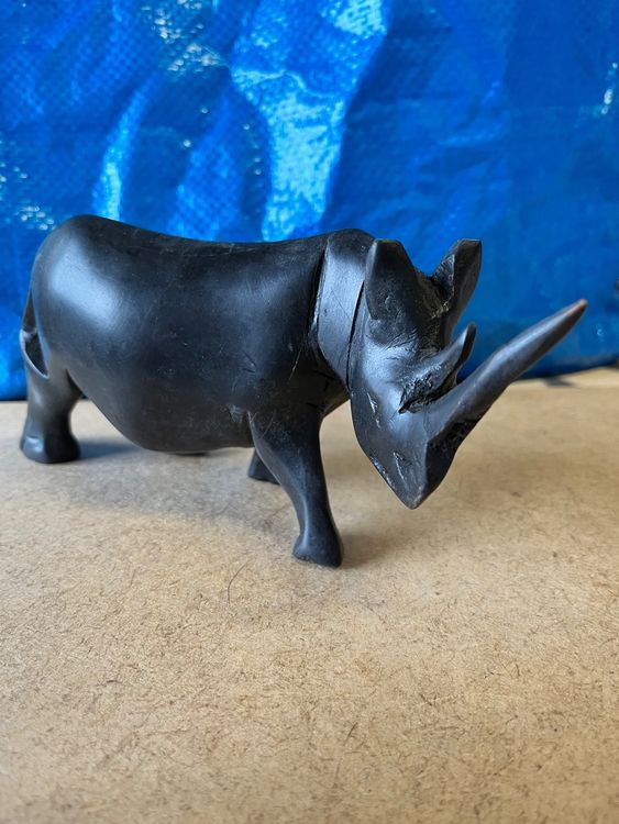 Rhinocéros en bois foncé | Kaufen auf Ricardo