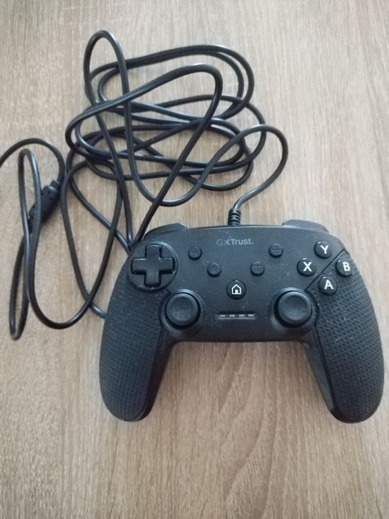 1 GXTrust Controller 1 Xbox 360 Controller + Kabel (Neu (gemäss ...