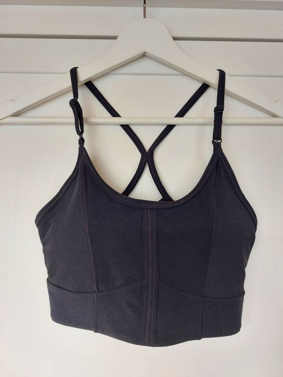 Schwarzer Nike Sport BH Grösse S NEU (Neu (gemäss Beschreibung)) in Titterten für CHF 25 – mit ...