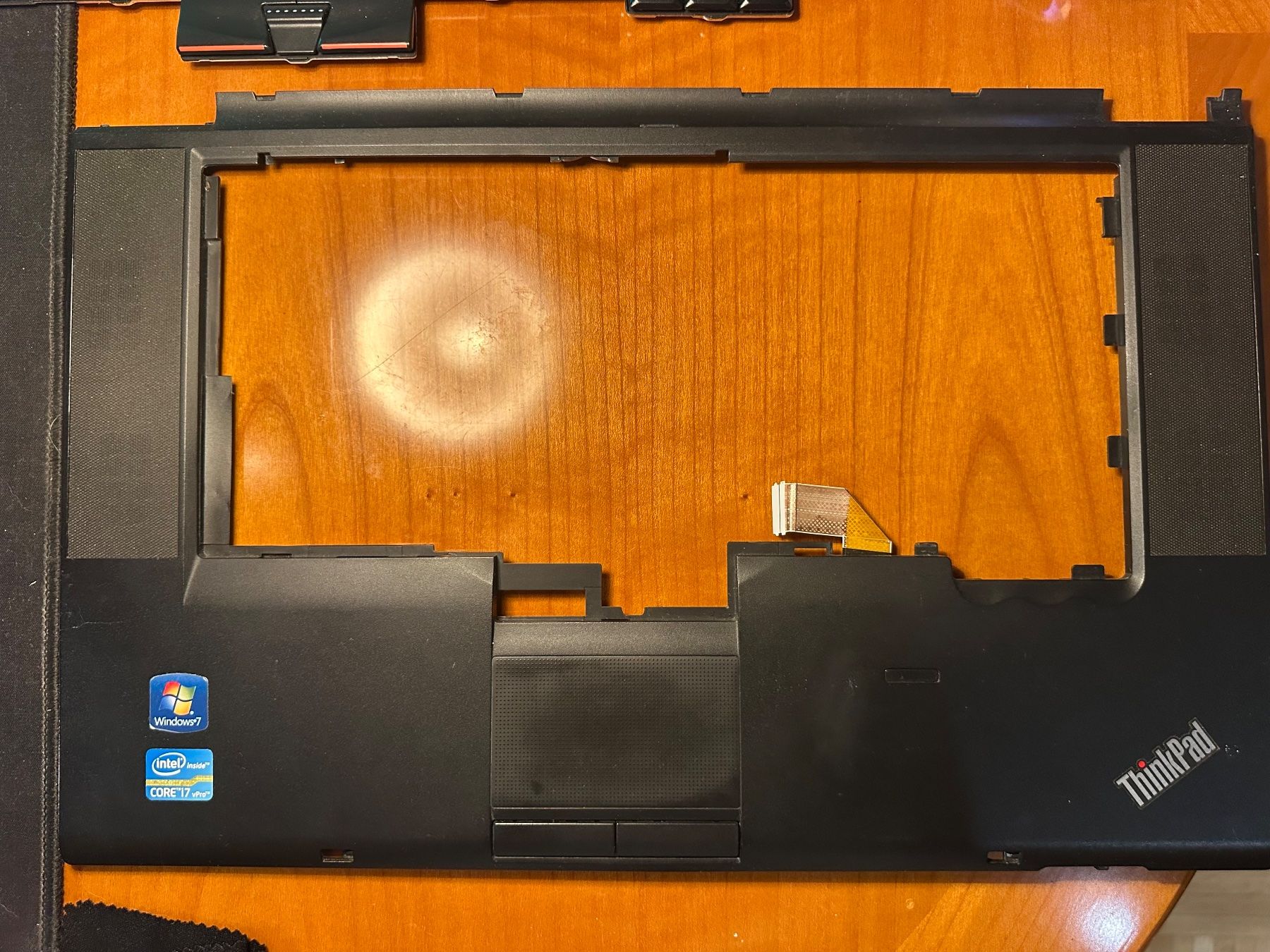 Lenovo ThinkPad W520 Palmrest mit Touchpad und Fingerprint (Defekt) in ...