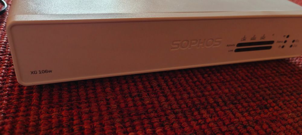 Sophos Router, Firewall LAN, WLAN, DMZ (Gebraucht) in Gerzensee für CHF ...