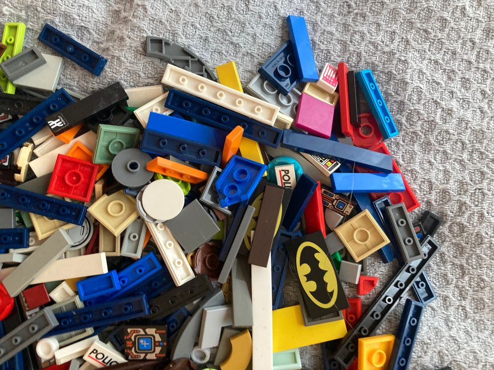 300 Gramm ganz flache dünne Lego Plättli Teile (Gebraucht) in ...