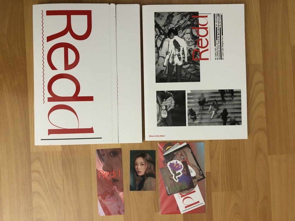 Kpop Mamamoo Wheein Redd Album (Gebraucht) in Zumikon für CHF 19.9 ...