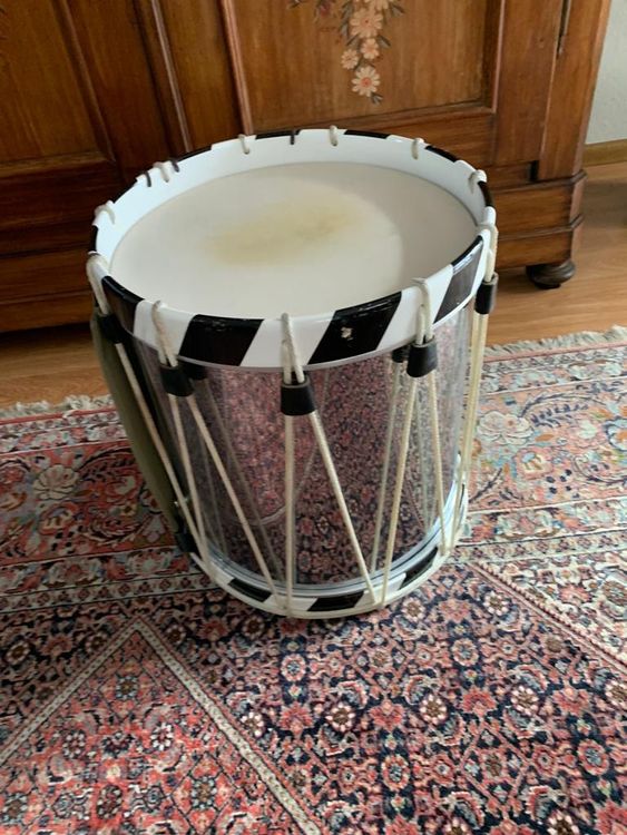 2 Basler Fasnacht Trommeln | Kaufen auf Ricardo