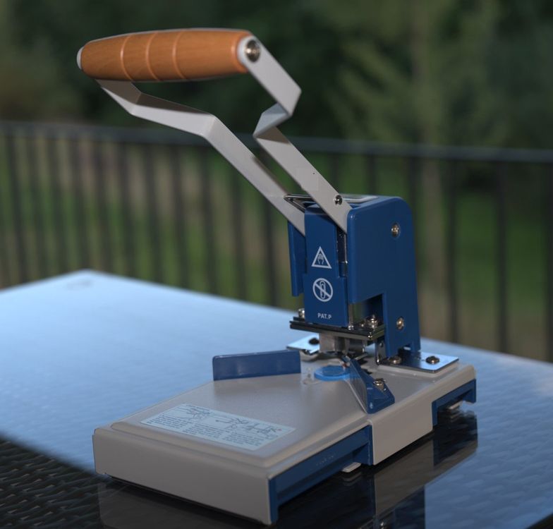 Warrior Desktop Corner Cutter (Eckenschneider) (Gebraucht) in für CHF ...