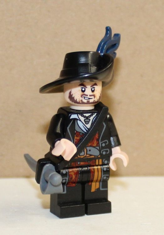 Lego Figur Pirates of Caribbean Hector Barbossa m. Säbel | Kaufen auf ...