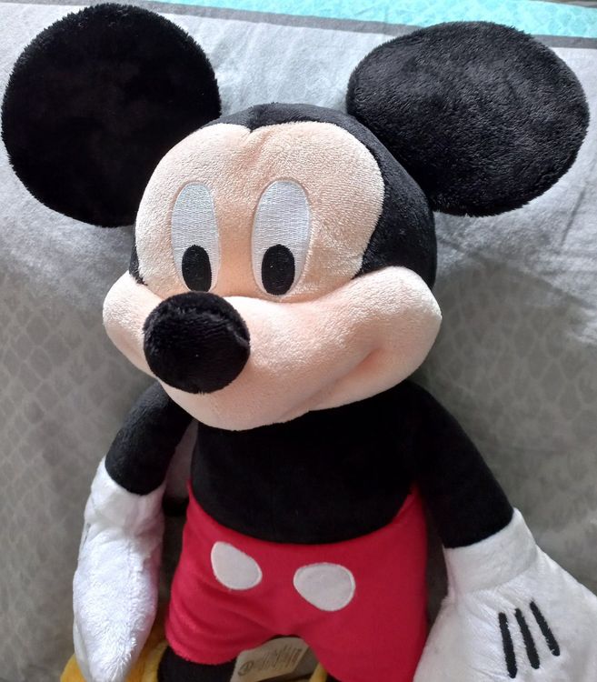 Mickey Mouse Plüsch Gross (Gebraucht) in Küttigen für CHF 12 – mit ...