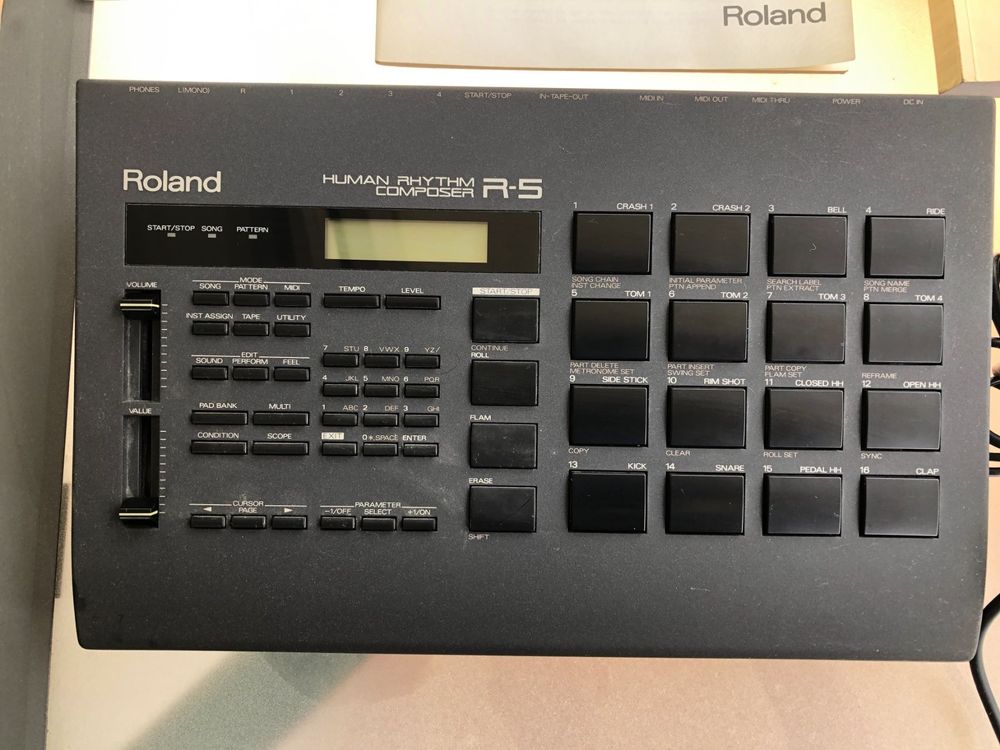 Roland R5 Human Rhythm Composer (Gebraucht) in Riehen für CHF 65 – mit ...