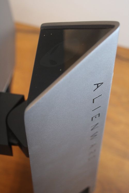 Dell Alienware Ultrawide Monitor 34 " | Kaufen auf Ricardo