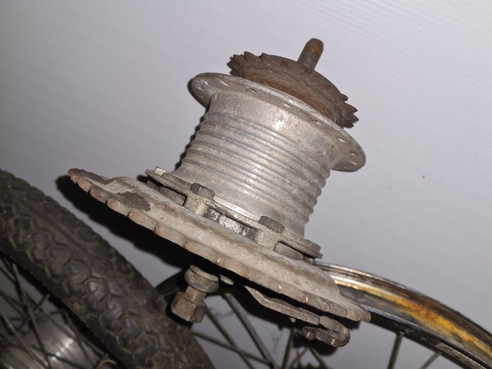 Puch Maxi Radsatz 21x2 17", 1.1x17 PUCH DOT (Defekt) in frümsen für CHF ...