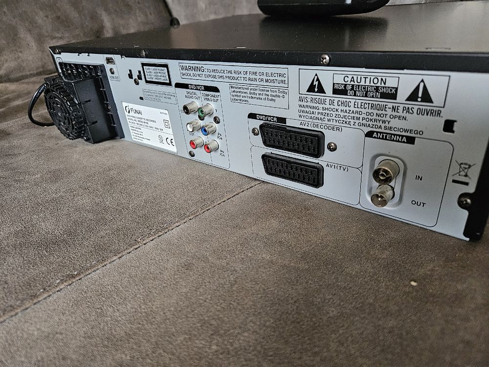 VHS / CD-Player Funai (Kombigerät) | Acheter sur Ricardo