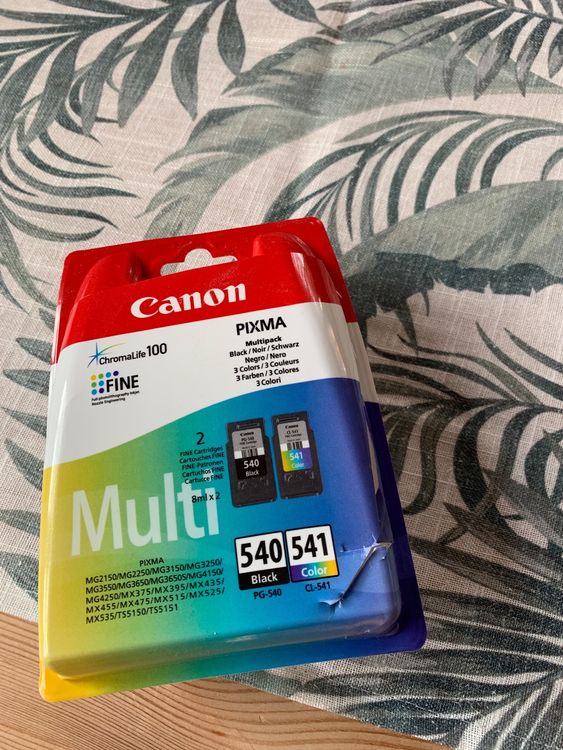 Canon Pixma Black 540 (Neu und originalverpackt) in Malix für CHF 9 ...