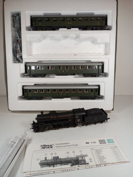 ROCO: 69010 SBB Packung mit Dampflok C 5/6 und 3 Wagen (Neu (gemäss ...