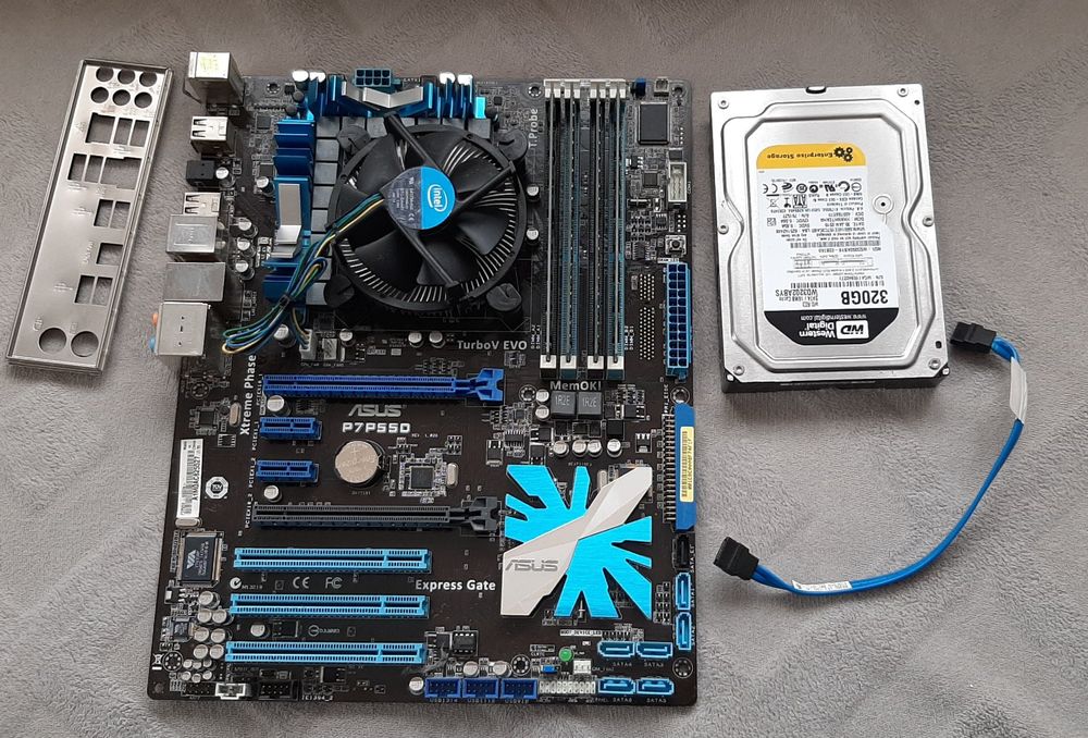 ASUS P7P55D LGA 1156 + i5-750 + HDD + 8GB RAM, Win10 (Gebraucht) in ...