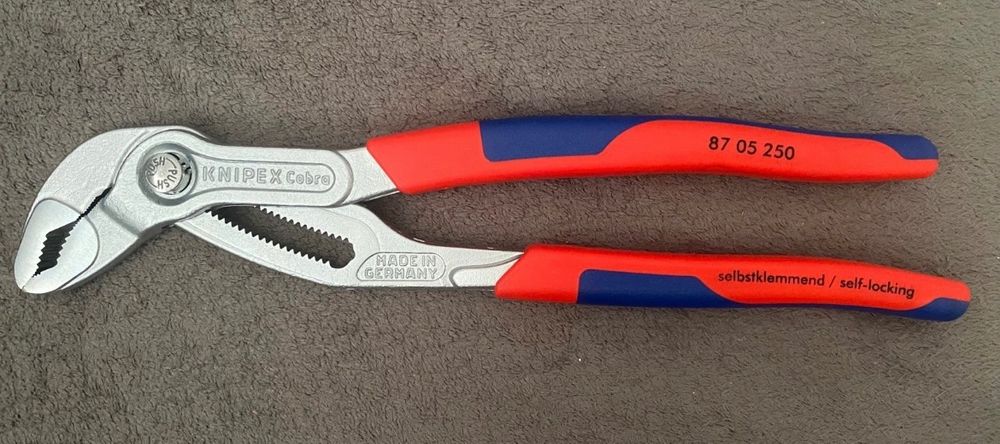 Knipex Cobra Wasserpumpenzange 250 mm. (Neu (gemäss Beschreibung)) in Widnau für CHF 27 – mit ...