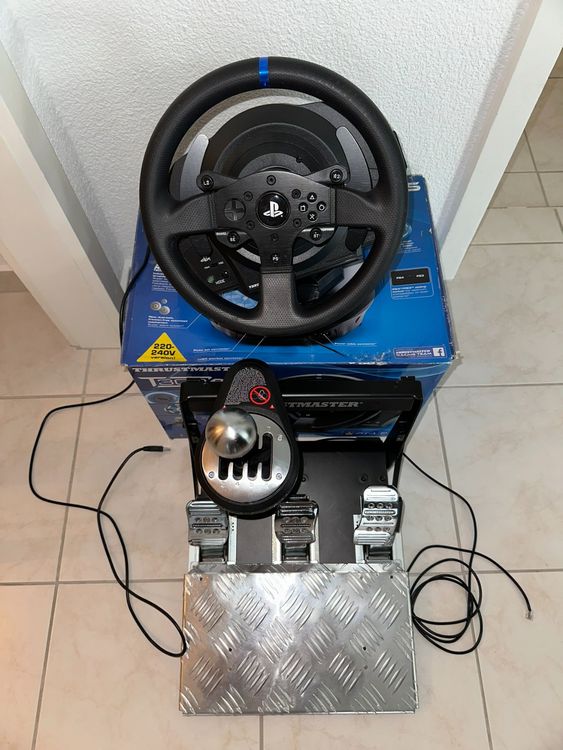 Thrustmaster T300 RS mit T3PA-Pro Pedale und TH8A Shifter | Kaufen auf ...