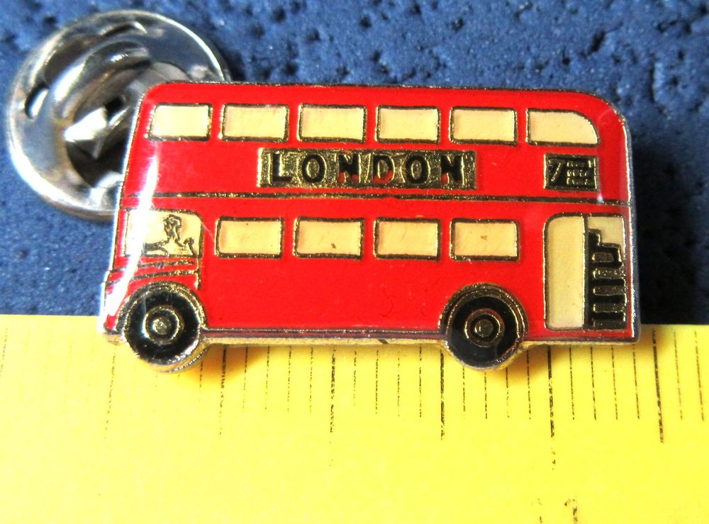 LONDON BUS PIN | Kaufen auf Ricardo