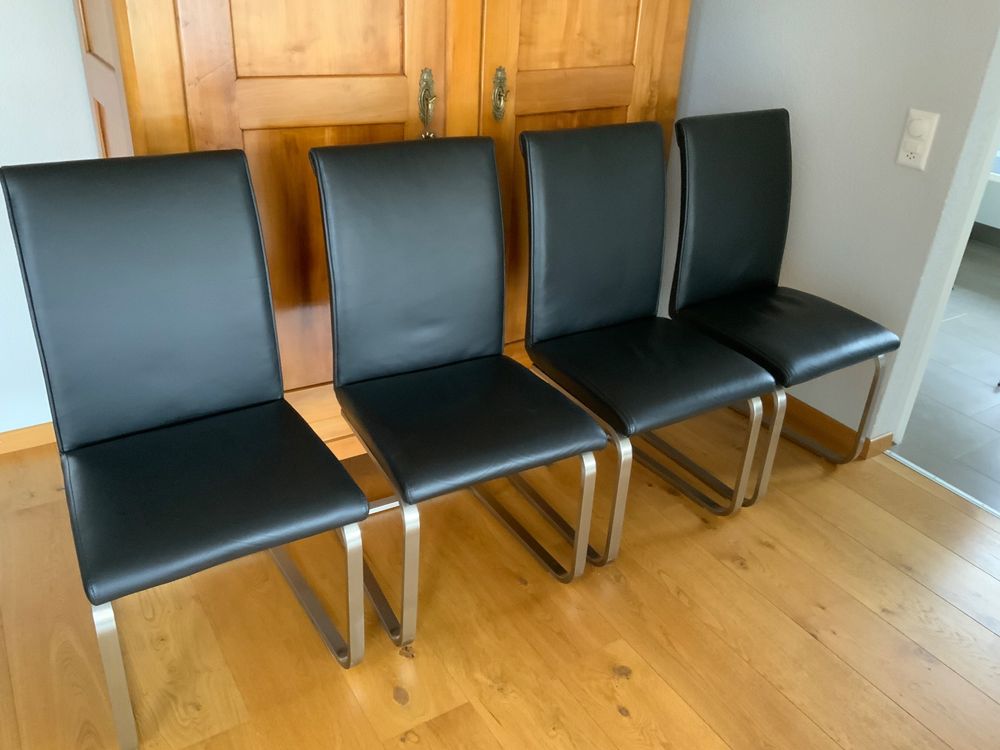 Freischwinger Stühle, echt Leder, schwarz, 4 Stück (Gebraucht) in Baden für CHF 250 – nur ...
