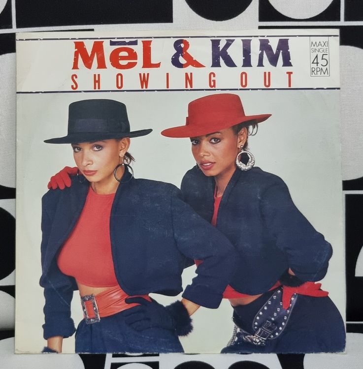 MAXI ^ MEL & KIM ^ showing out | Kaufen auf Ricardo