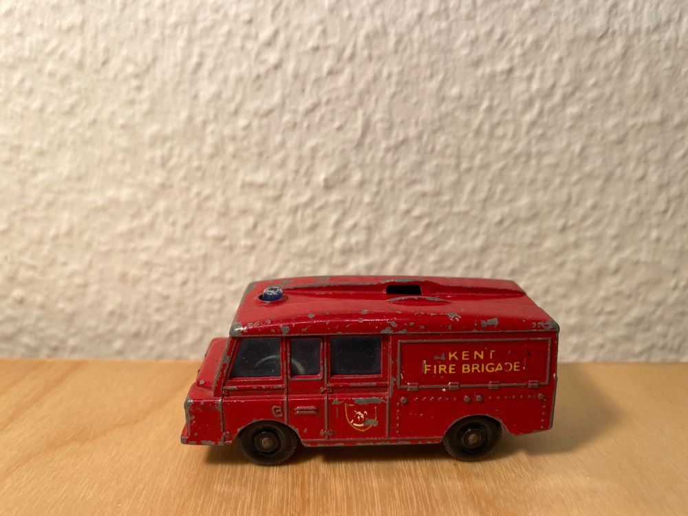 Lesney Land Rover Fire Truck (Gebraucht) in Winterthur für CHF 5 – mit ...